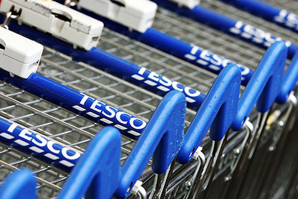 Tesco drops drink, grocery prices in its border clashes | Irish Independent