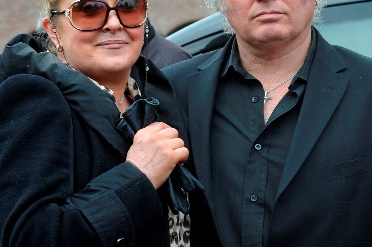 Twink and ex-husband David Agnew reunite for modern family Christmas ...