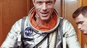 Astronaut pioneer Carpenter dies | Irish Independent