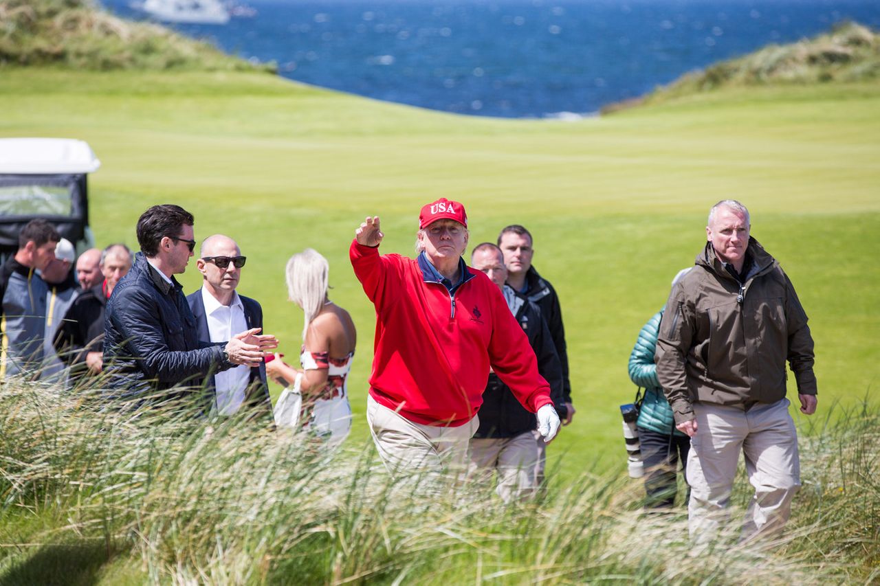 Gardai paid Donald Trump's Doonbeg resort €14k for snack bags for ...