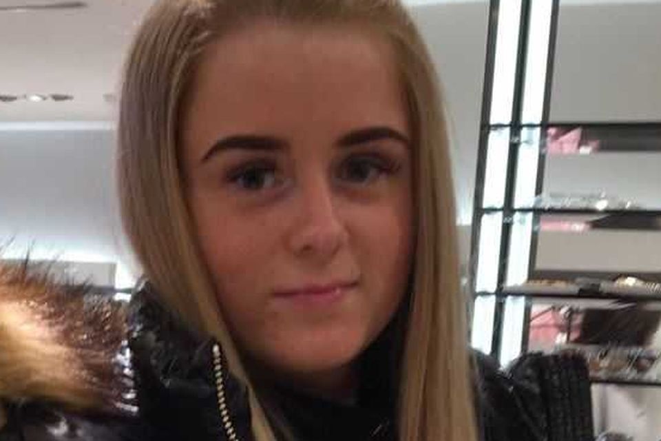 Gardaí appeal for information on missing girl (16) | Irish Independent