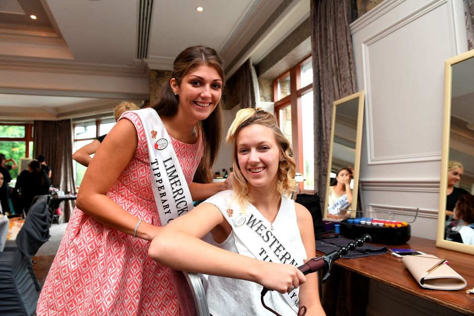 Tralee packs them in as lovely girls fest just gets 'boomier' | Irish ...