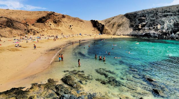 Irish visits to Canaries surge as terror changes holiday landscape ...