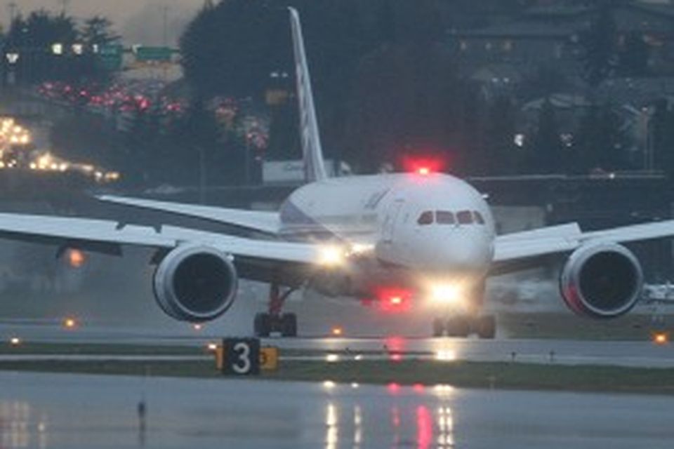 Restored Dreamliner returns to base | Irish Independent