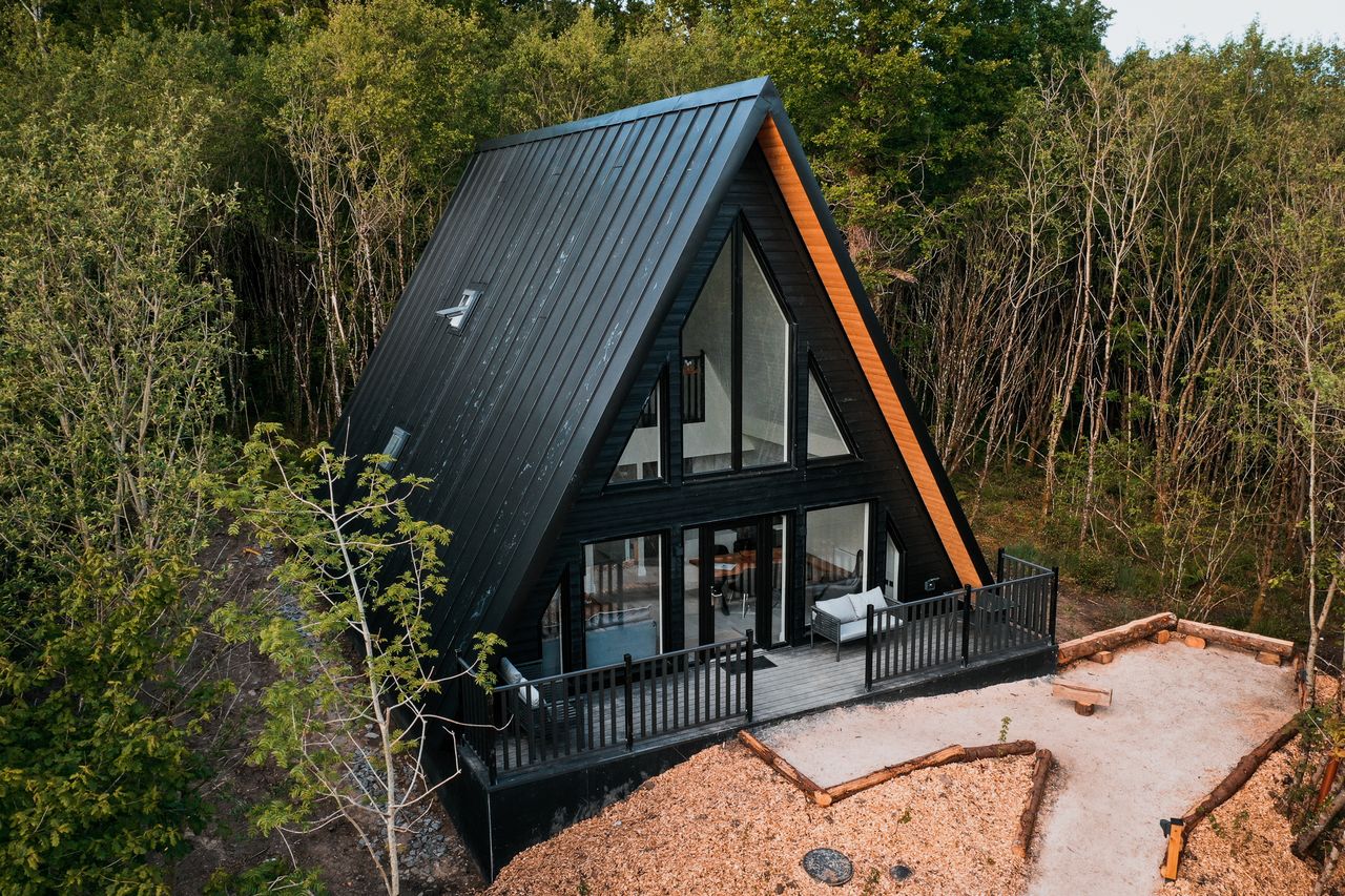 21 cool cabin stays in Ireland – from wilderness retreats to budget ...