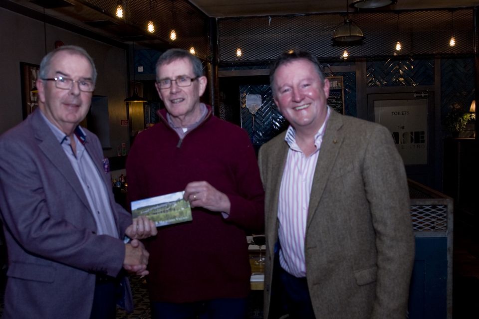 Wicklow publicans thank outgoing VFI President Paul Moynihan at ...