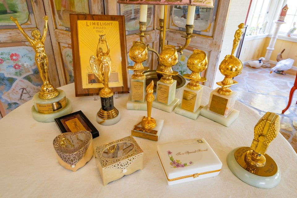 Doris Day auction to feature late star’s Golden Globe awards ...