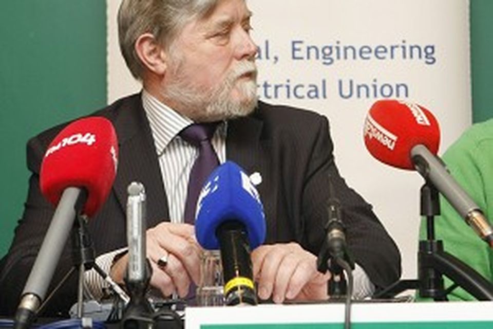 Unions threaten civil disobedience | Irish Independent