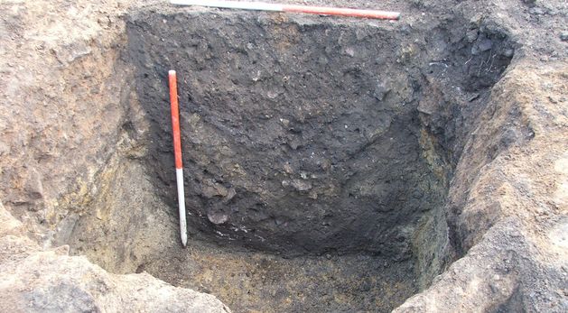 Medieval rubbish pits area unearthed | Irish Independent