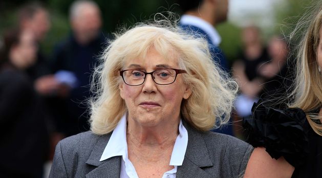 On The Buses star Anna Karen dies in house fire aged 85 | Irish Independent