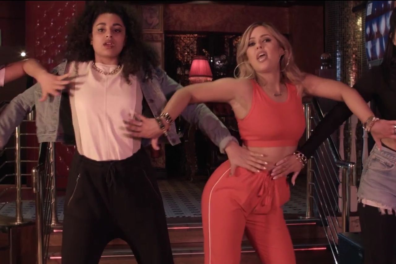 WATCH: Gerry Ryan's daughter Bonnie releases risqué music video for ...