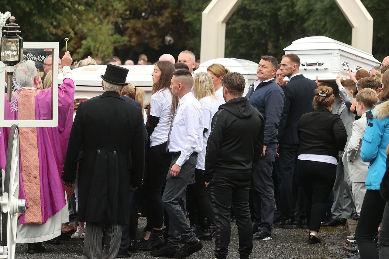 Heartbreaking scenes at Tallaght Dublin funeral of tragic siblings ...