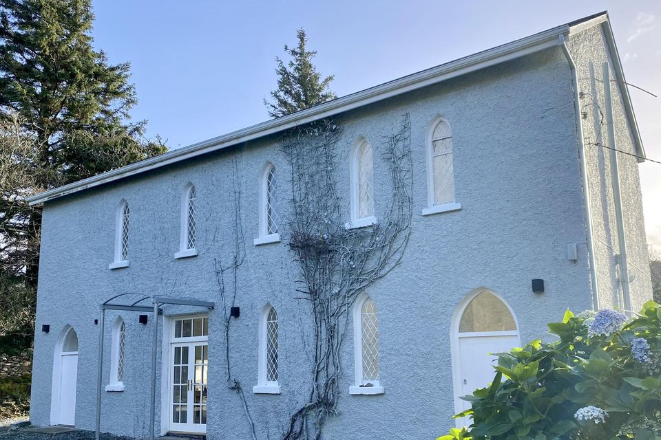 Modern makeover multiplies appeal in Galway school house revamp for € ...