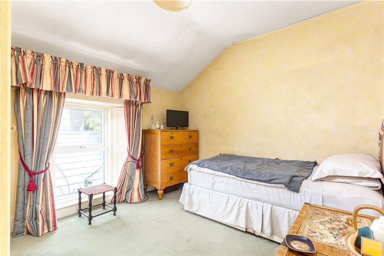 See inside the historic Larkfield House on the Waterford Kilkenny ...