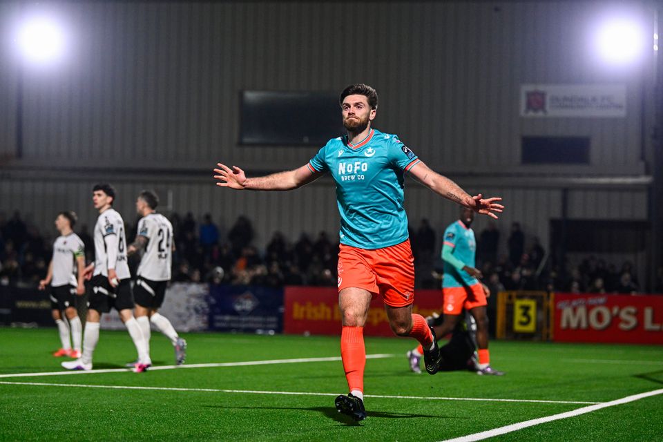 Late drama as Drogheda’s Conor Keeley rescues a point from fiery Louth ...