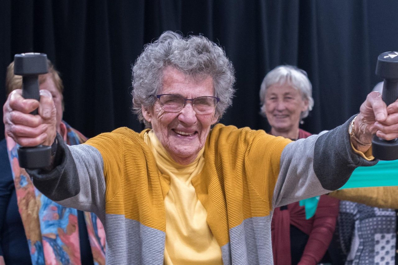 Mary Wharton is Kerry’s oldest student at 96 | Irish Independent