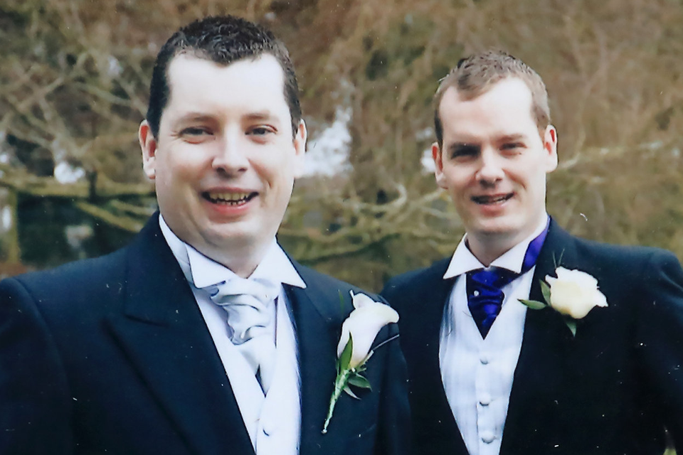 Side by side, brothers who died in dive tragedy are laid to rest ...
