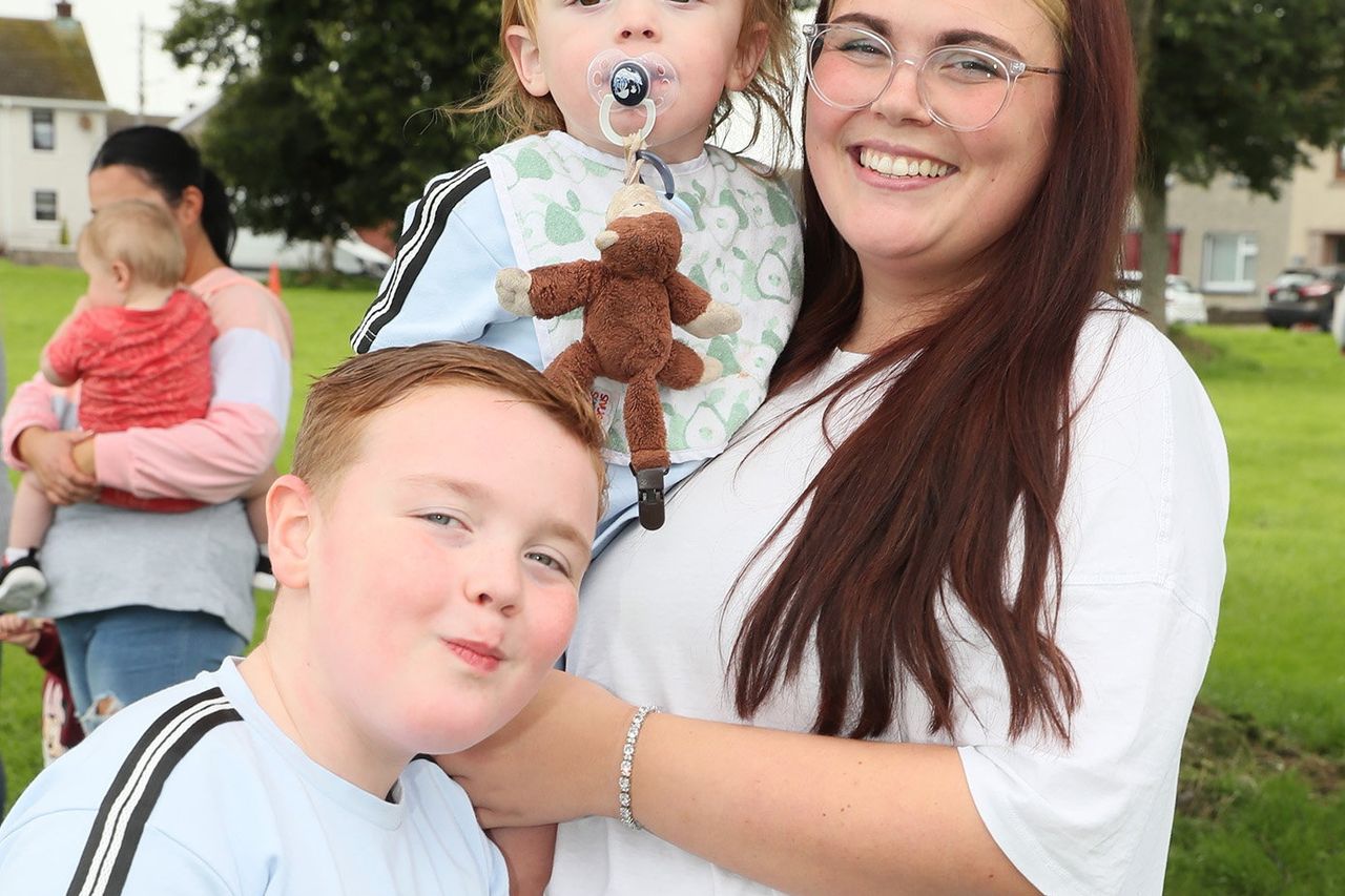 Drogheda housing estate uphold traditional day | Irish Independent