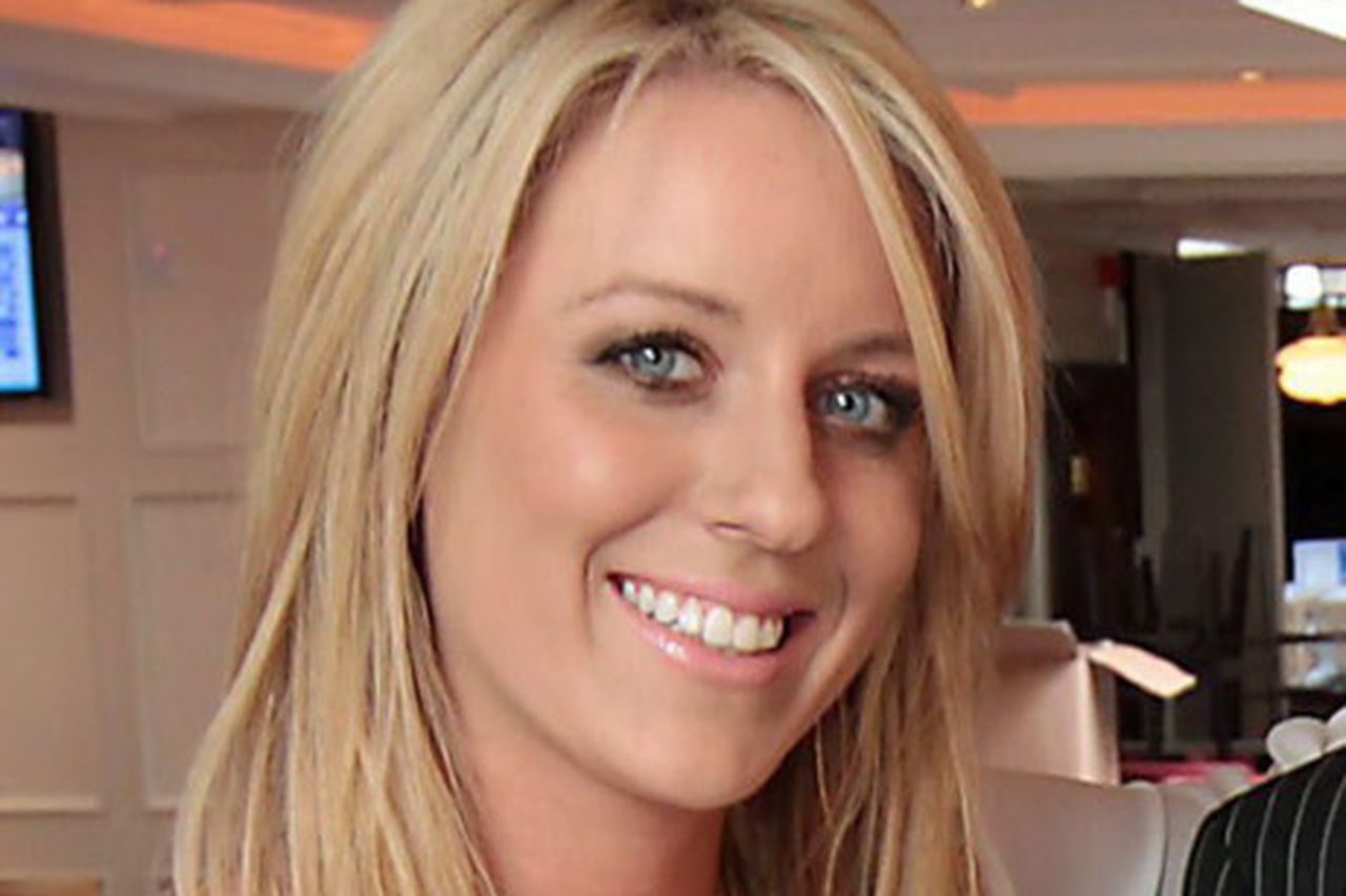 The Edge All Ireland Star Valerie And Meg To Tie The Knot Irish