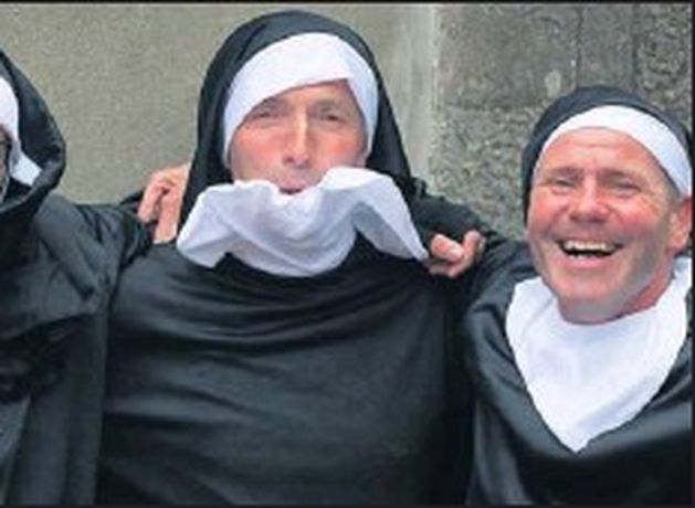 ITS NUNDAY IN LISTOWEL | Irish Independent