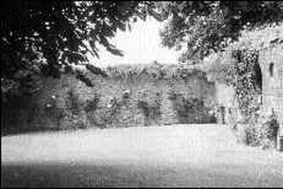 A castle and a manor, in the historic Boyne Valley all for e1.3 million ...