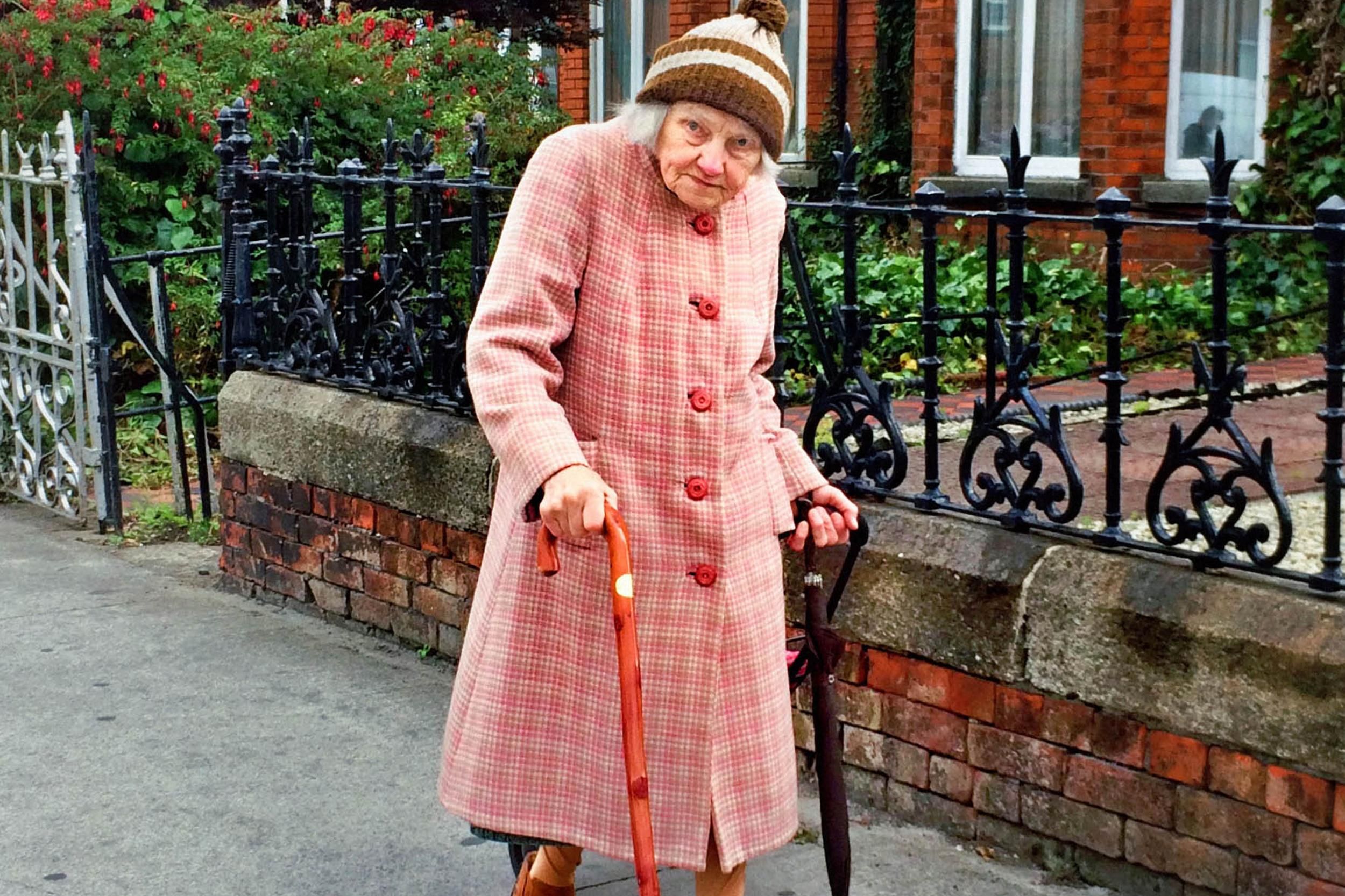 Lorcan Finnegan: Dublin’s candid cameraman captures the real soul of ...
