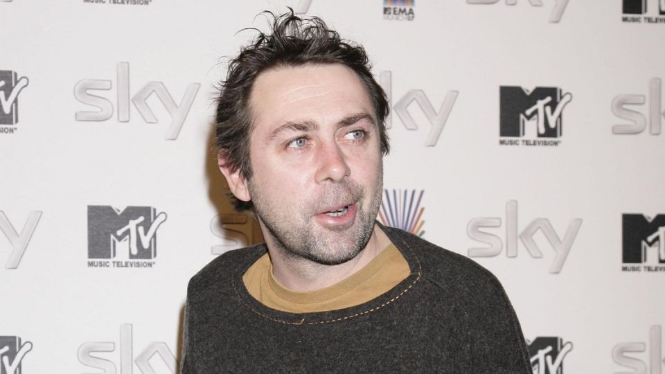 The Last Leg’s Adam Hills shares emotional tribute to Sean Hughes ...