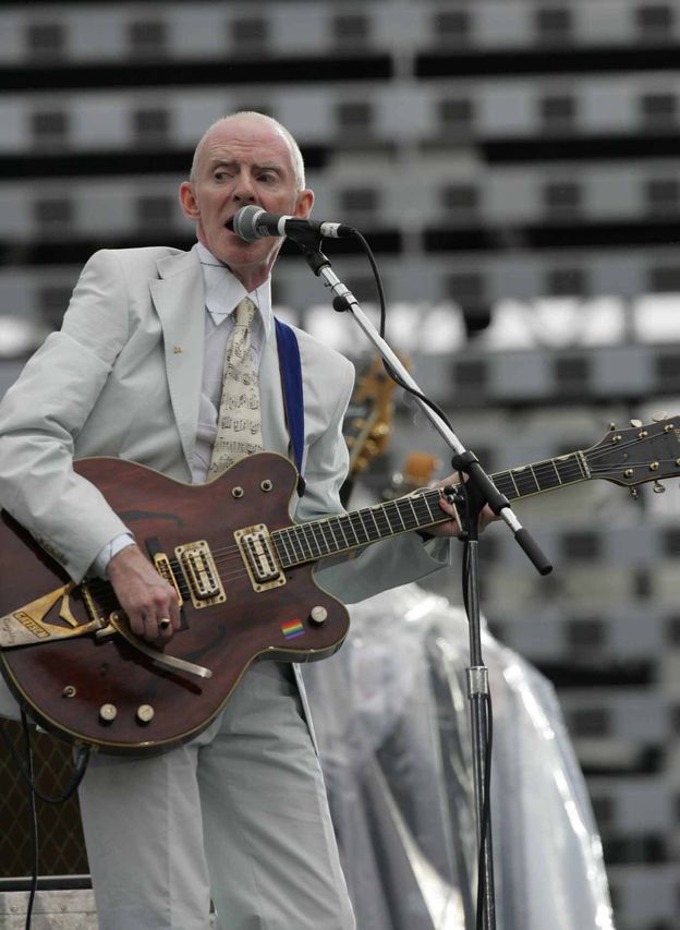 Pogues guitarist Phil Chevron passes away following cancer battle ...