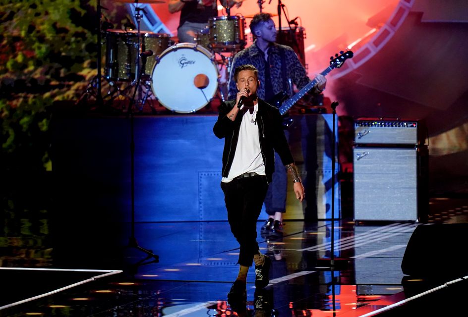 Taylor Swift triumphs at 2022 MTV Europe Music Awards as she claims top ...