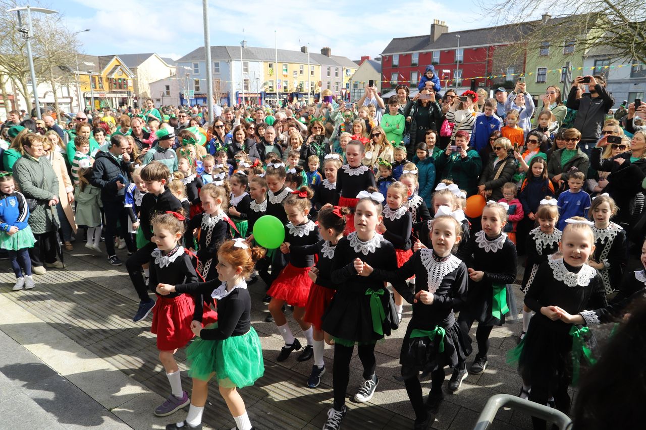 See photos as Killorglin St Patrick’s parade brings green and gold to ...