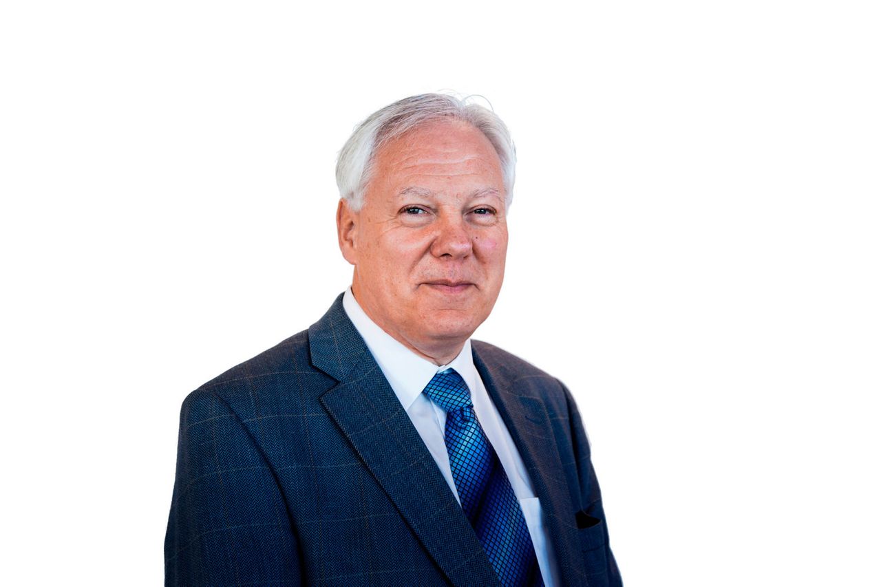 A sad farewell to Doug, the gentleman. But I will always remember him ...