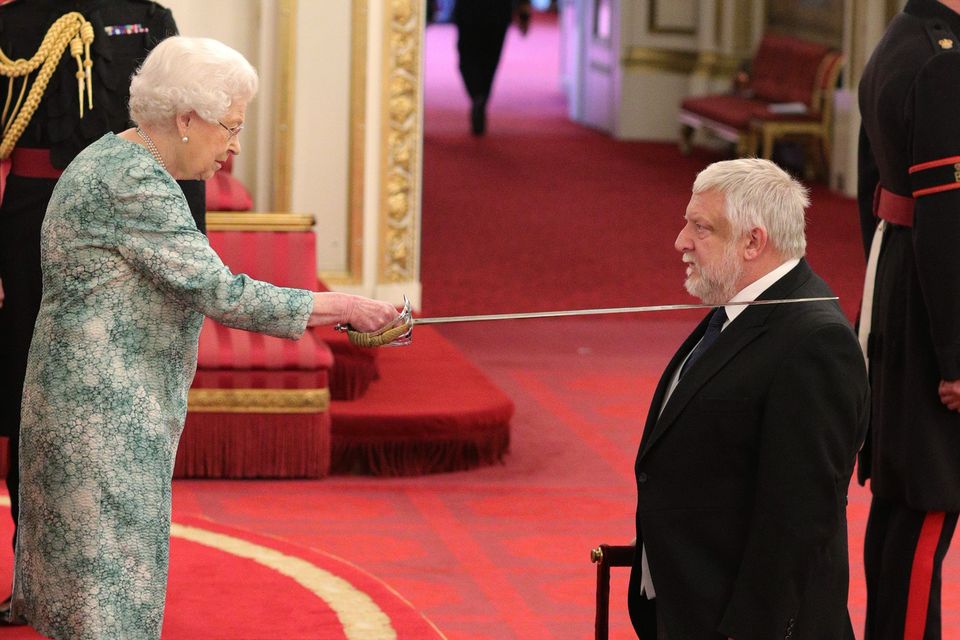 Sir Simon Russell Beale ‘a bit giggly’ as he collects knighthood ...