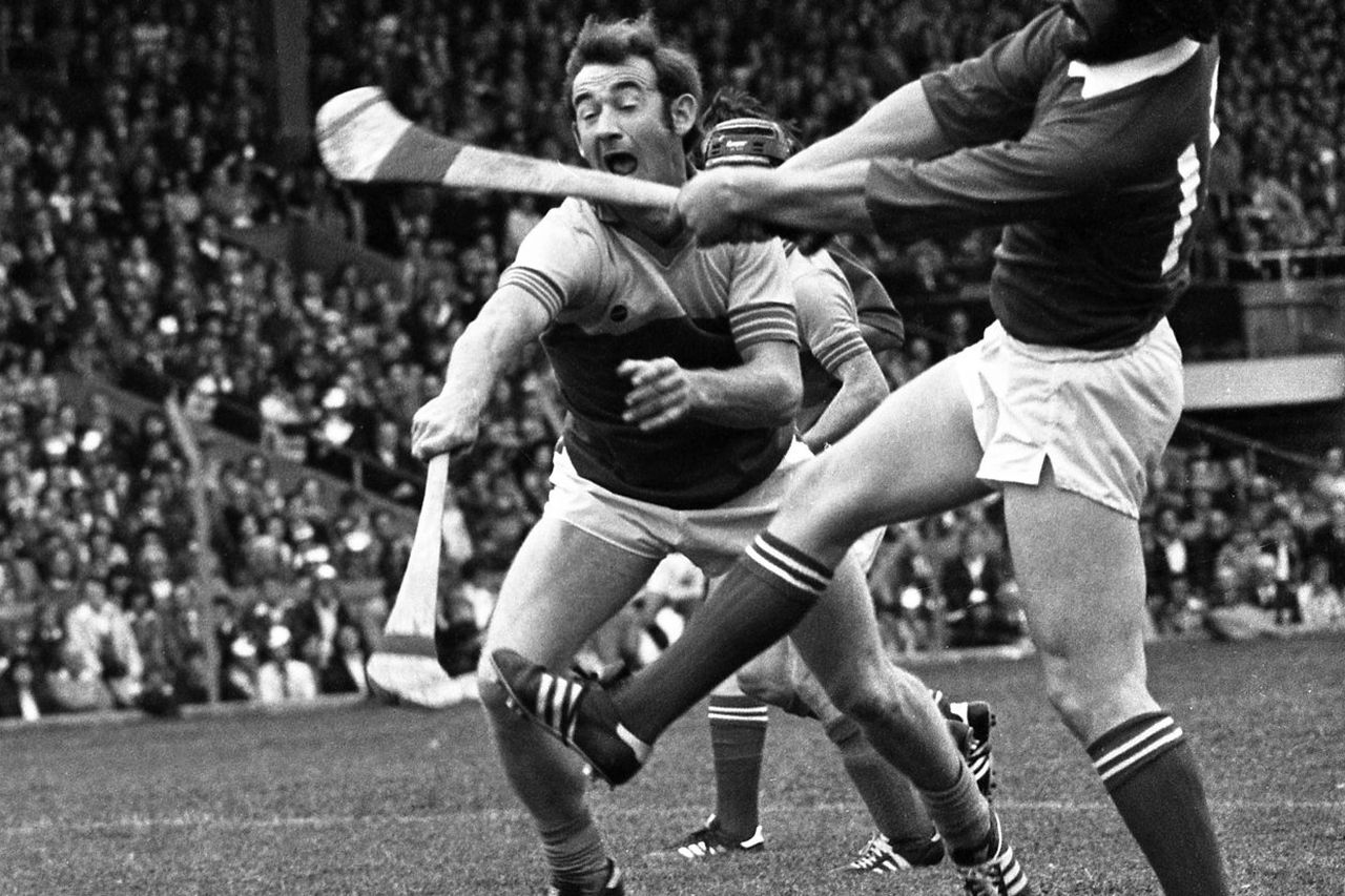 Flashback: Nine of the best action shots from All-Ireland hurling final ...