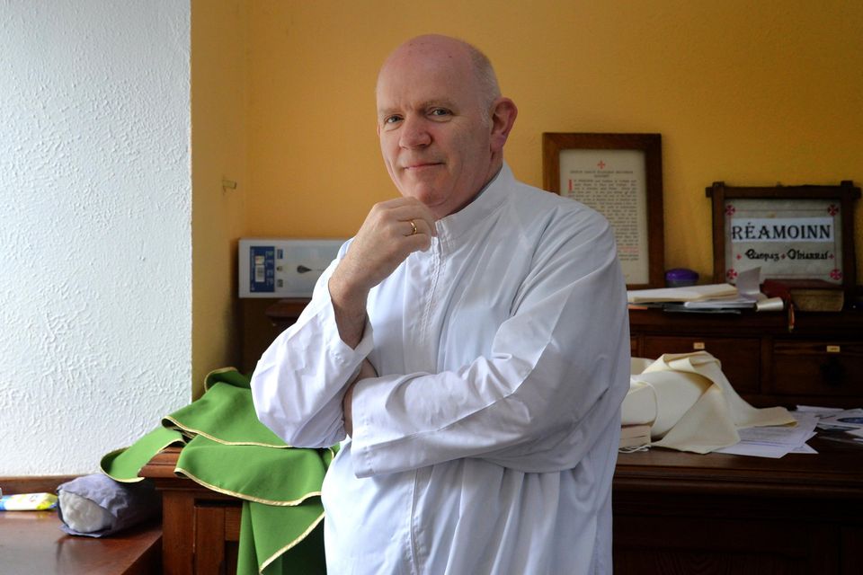 Dingle priest Fr Michael celebrates silver jubilee | Irish Independent
