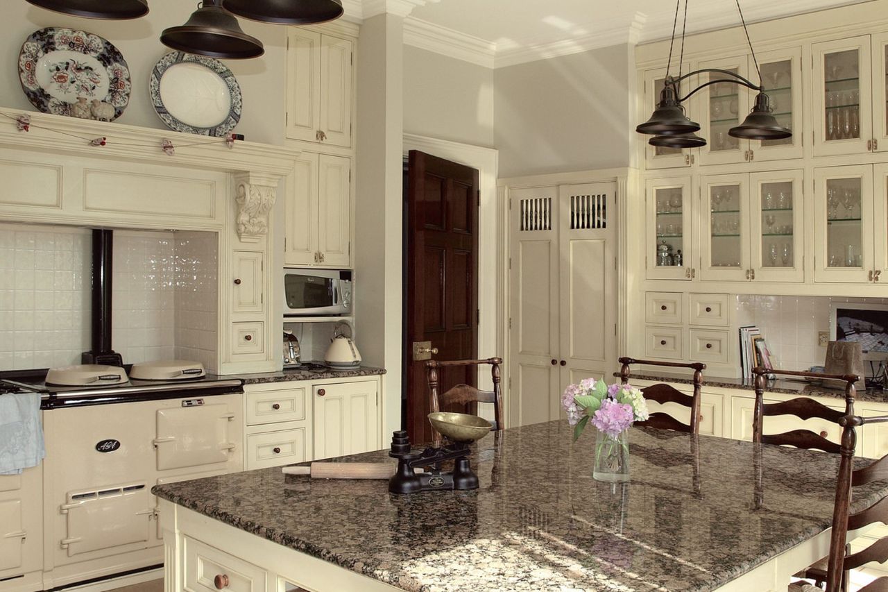A 'Bishop's' palace in Kilternan could be yours for €3.9m | Irish ...
