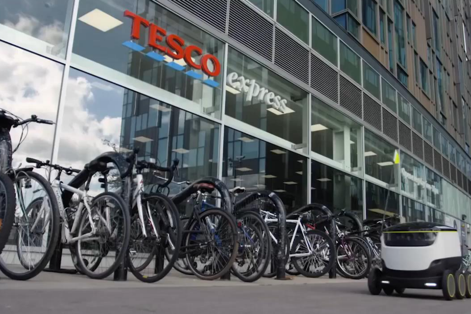 Tesco trialling delivery robot in technology push | Irish Independent