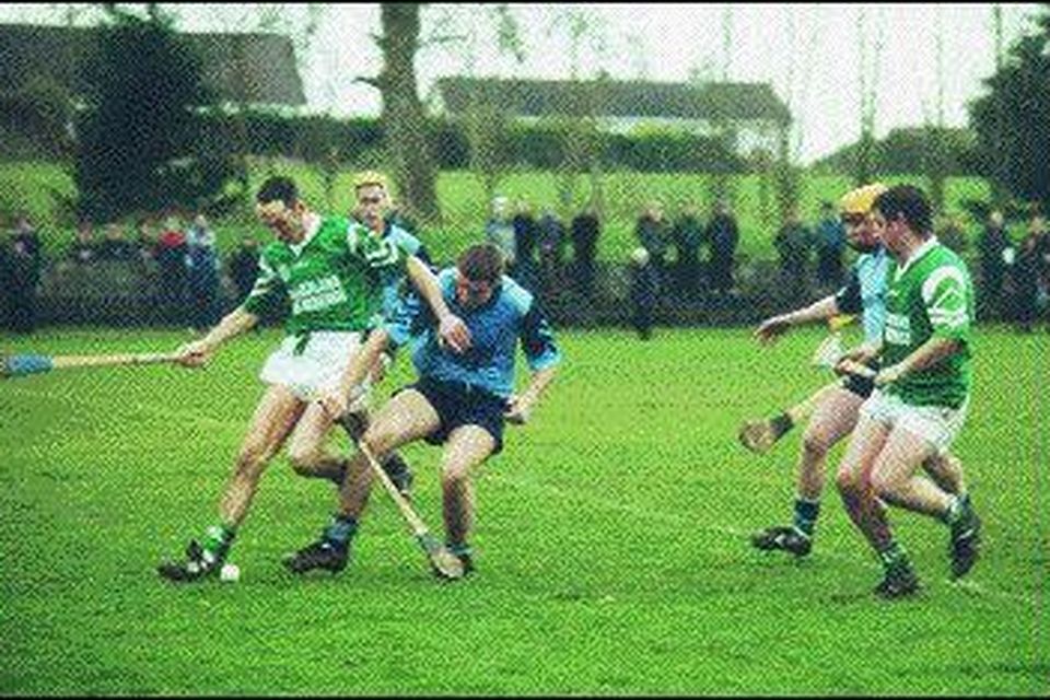 Murtaghs goal brings title to fourteen man Éire Óg | Irish Independent