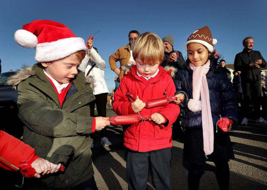 Dublin school pulls together to smash Christmas cracker world record ...