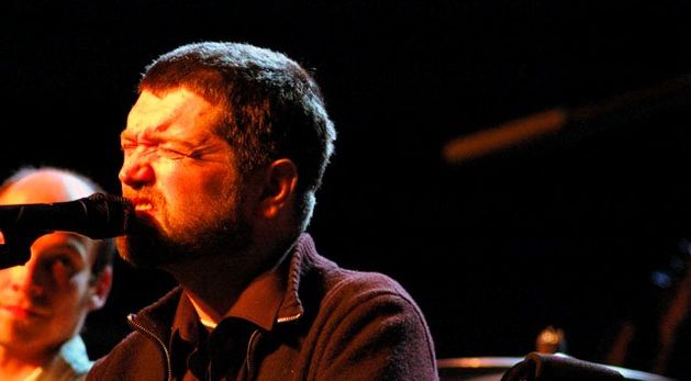 Interference singer Fergus O'Farrell dies | Irish Independent