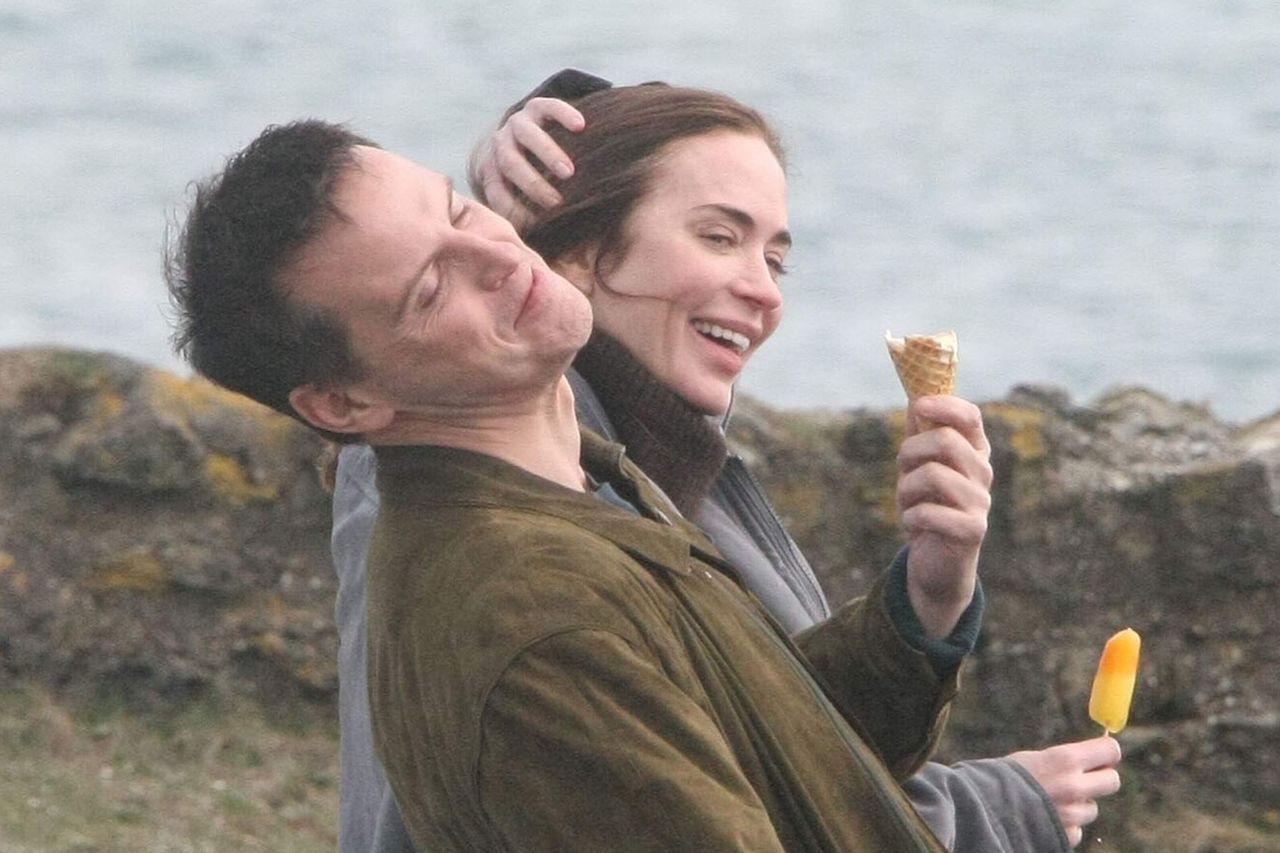 Emily Blunt and Andrew Scott spotted in Co Wicklow while filming Claire ...