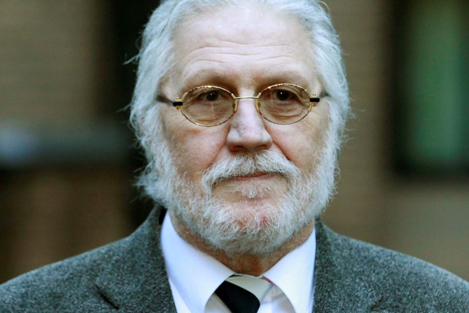 'Petrified' teen fan feared DJ Travis would rape her, trial told ...