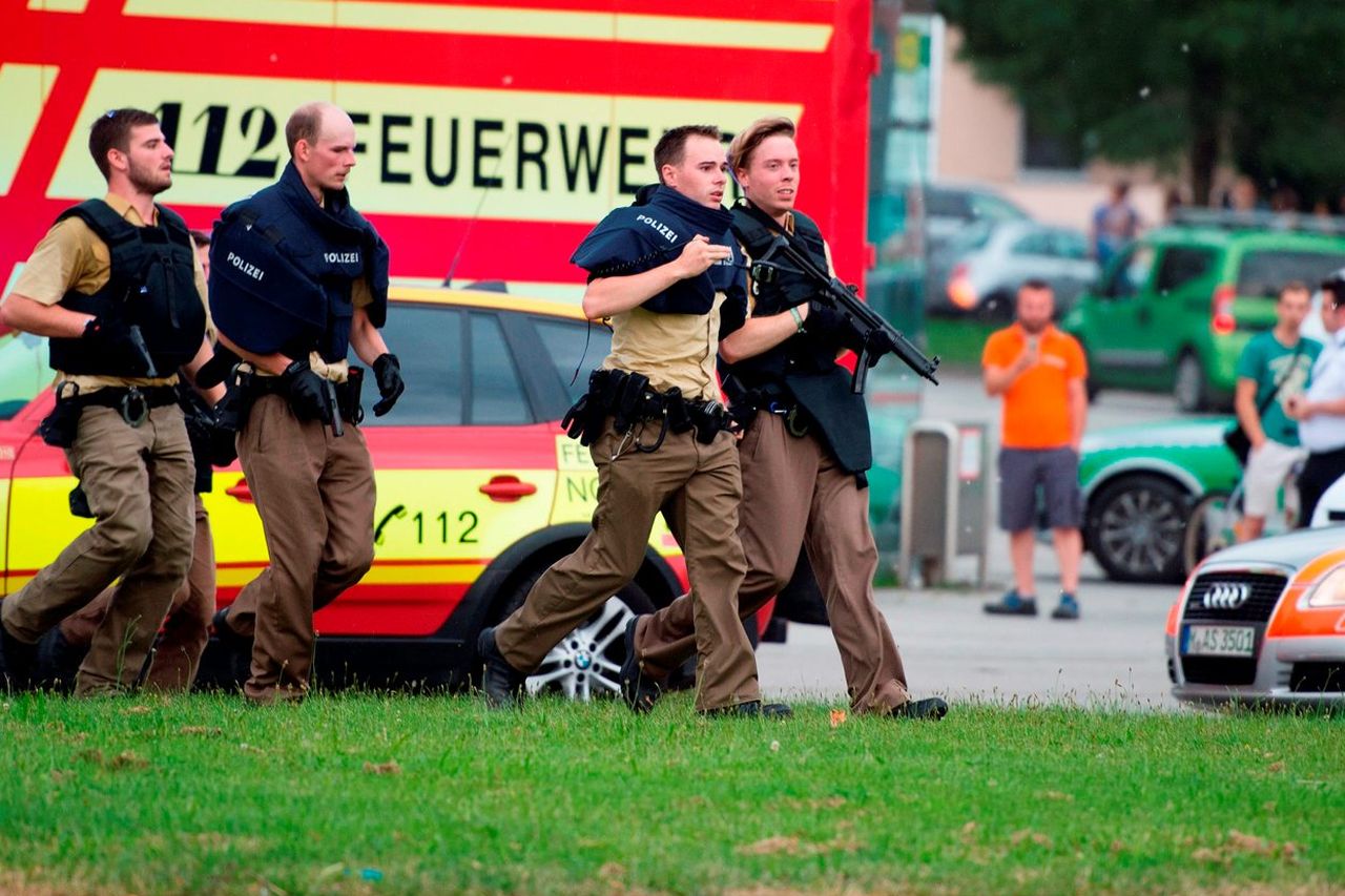 In Pictures: Munich shooting attack | Irish Independent