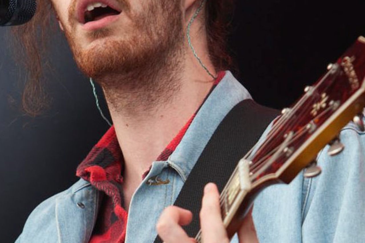 'I've never seen any of these women before before', says Hozier ahead ...