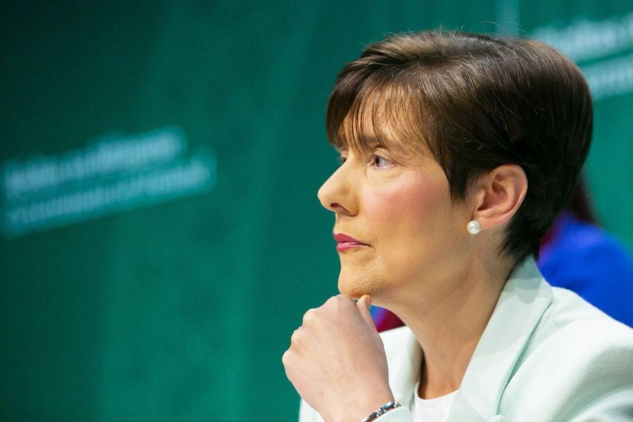 Leaving Cert grading will return to pre-pandemic ‘normal’ from 2025 ...