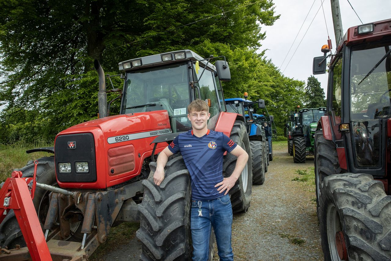 See photos as huge crowds turn out for popular Wicklow tractor run ...