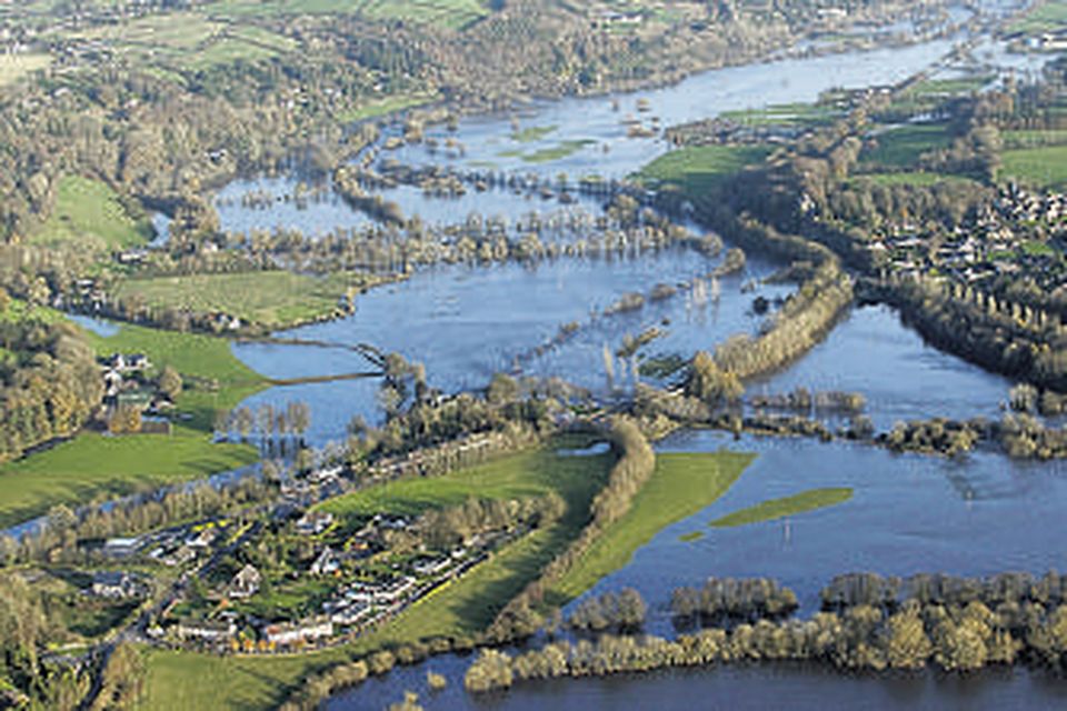 Cork city left under water as ESB opens floodgates | Irish Independent