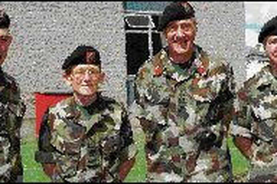 Army Chief flies in to thank his troops | Irish Independent