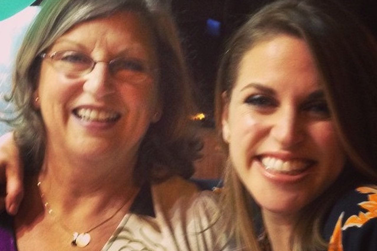 Amy Huberman has 'mum fun' night out with lookalike mother Sandra ...
