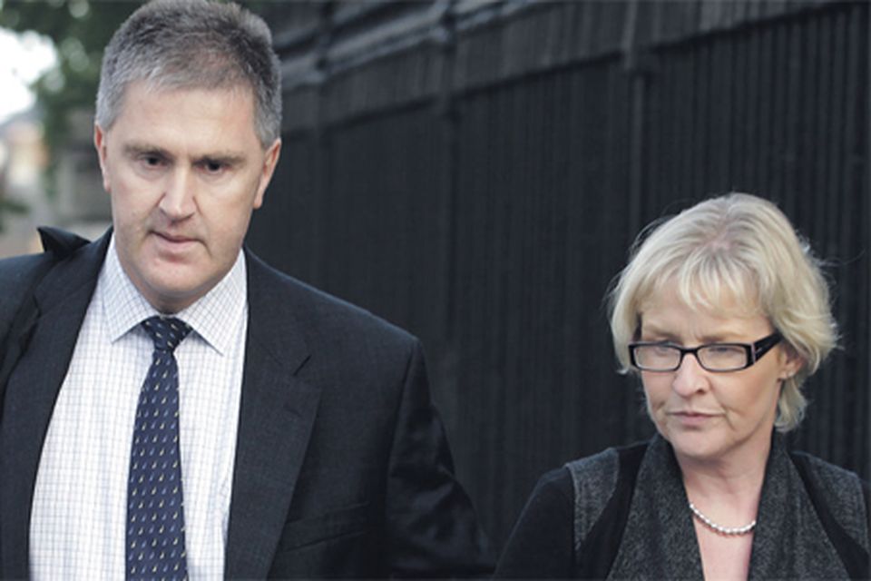 Blind garda settles case against HSE and eye specialist | Irish Independent