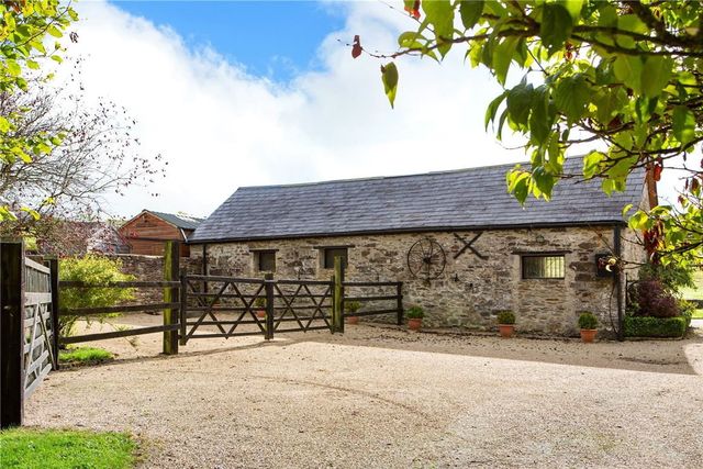 See inside €1.75m west Wicklow home with stud farm potential | Irish ...